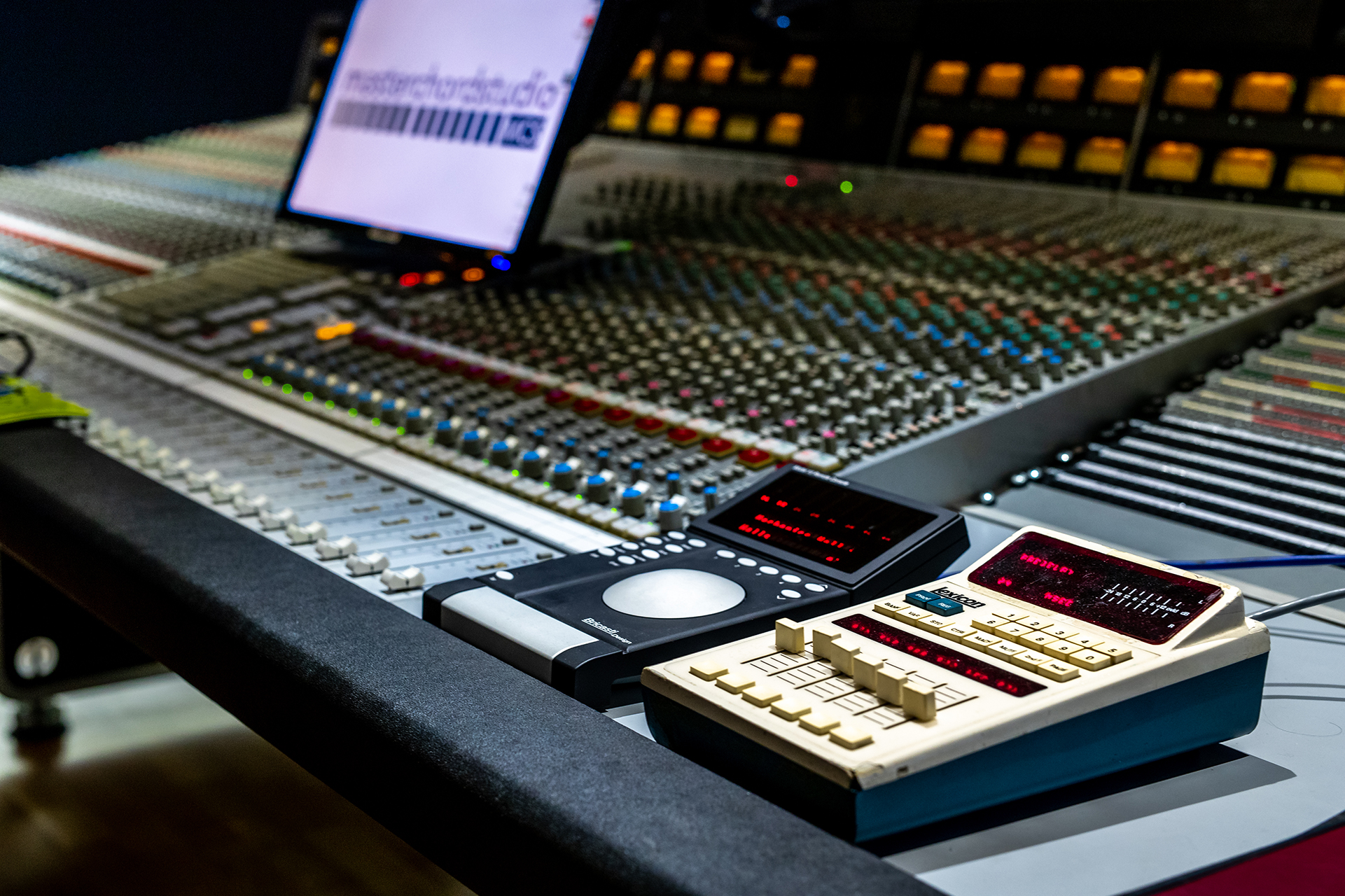 Equipment - Master Chord Studio